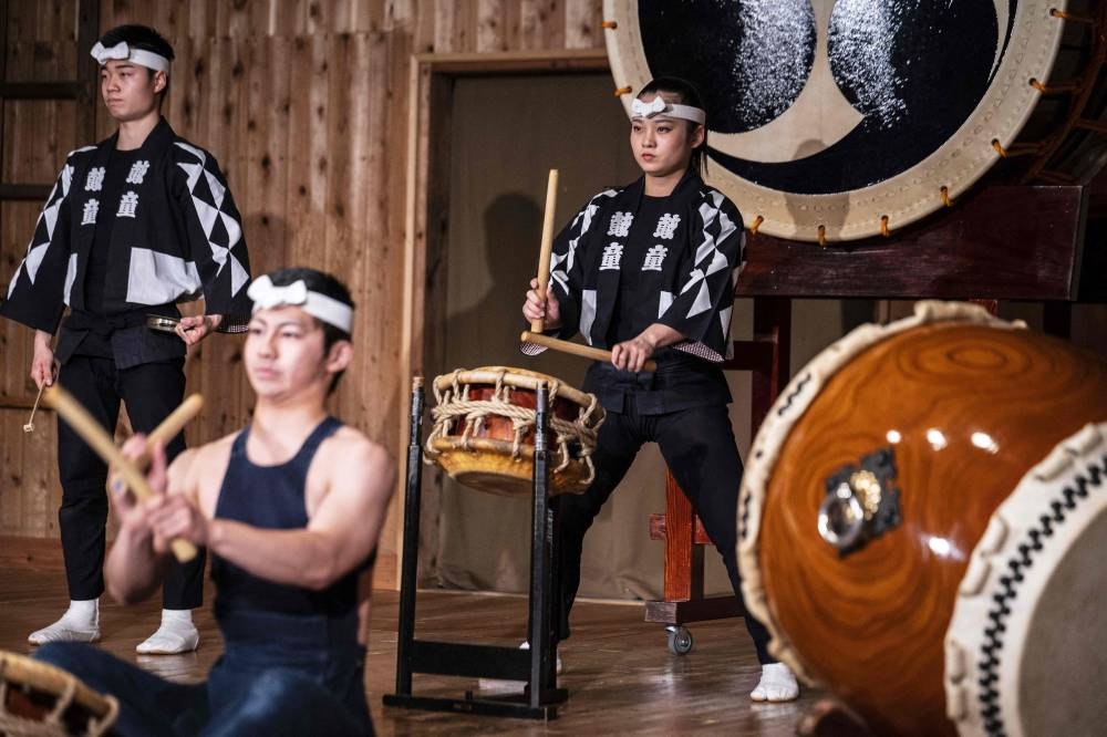 ‘Straight to your soul’: Japan’s taiko reinvents drum tradition | Malay ...