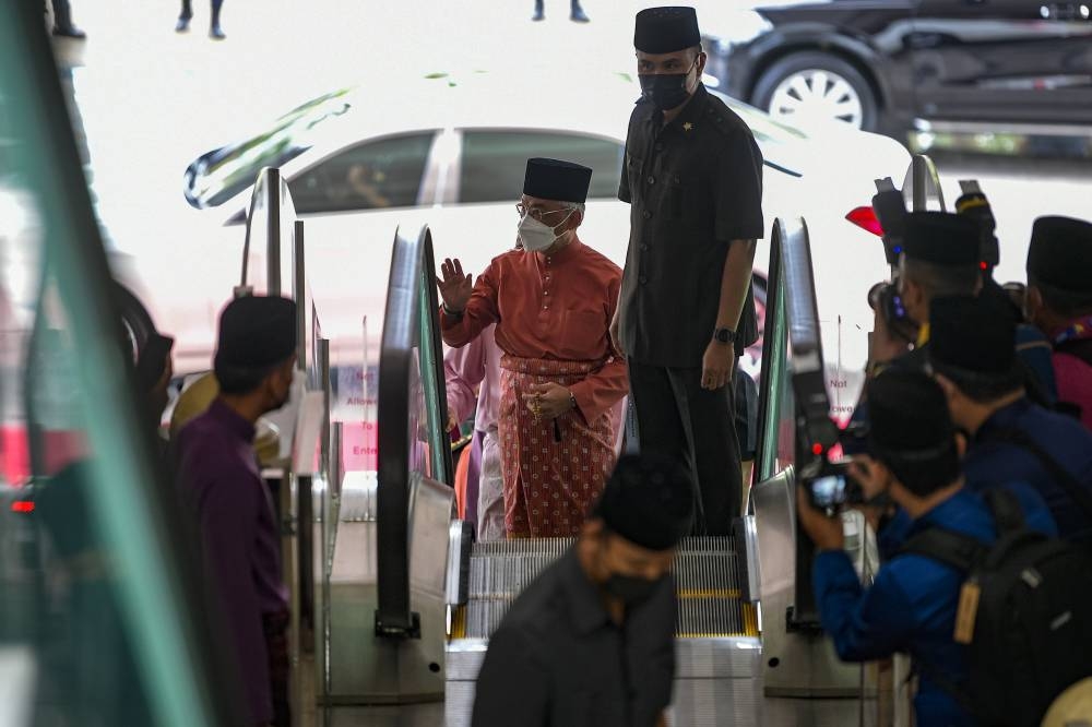 Agong: All parties should formulate long-term plan for Malaysia’s glory ...