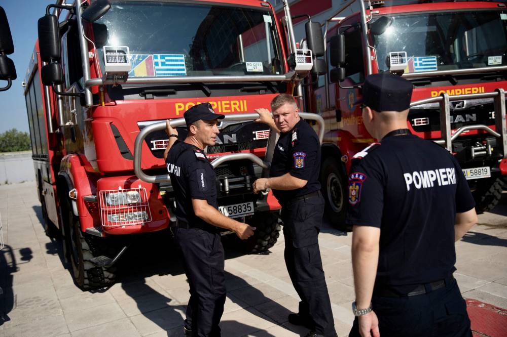 Foreign firefighters arrive in Greece for summer wildfire season ...
