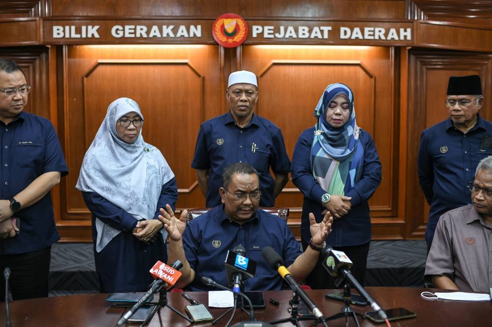 Kedah MB: Accumulated rainwater on Gunung Inas triggered Baling floods ...