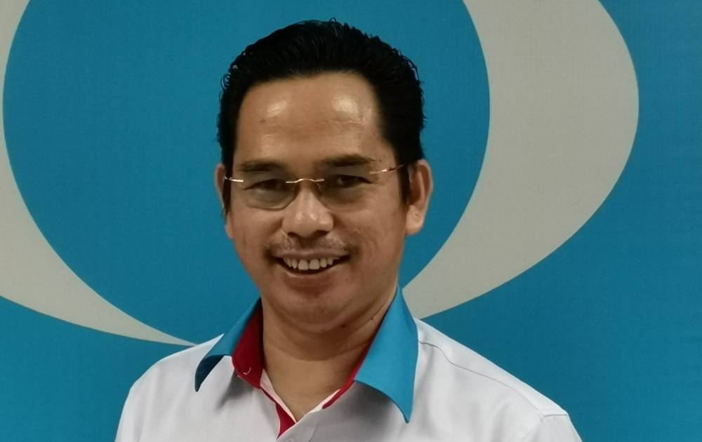 PKR may take back Willie if he applies to rejoin but ground sentiment may not be in his favour ...