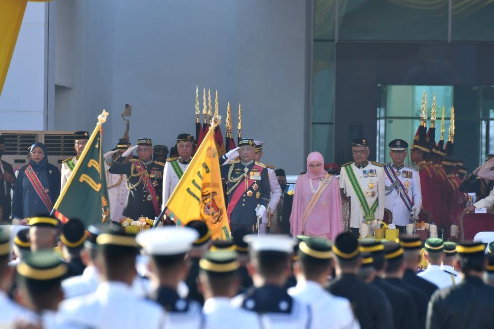 Agong and Raja Permaisuri grace Warriors’ Day celebration in Putrajaya