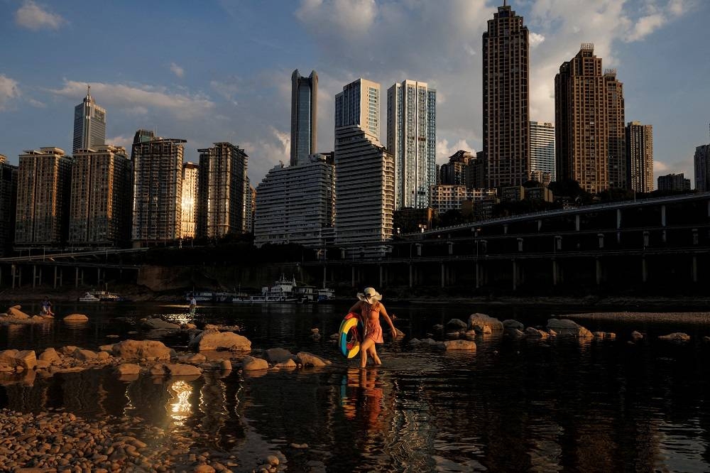 Heat-weary Chongqing, Sichuan now on flood alert amid torrential rain ...