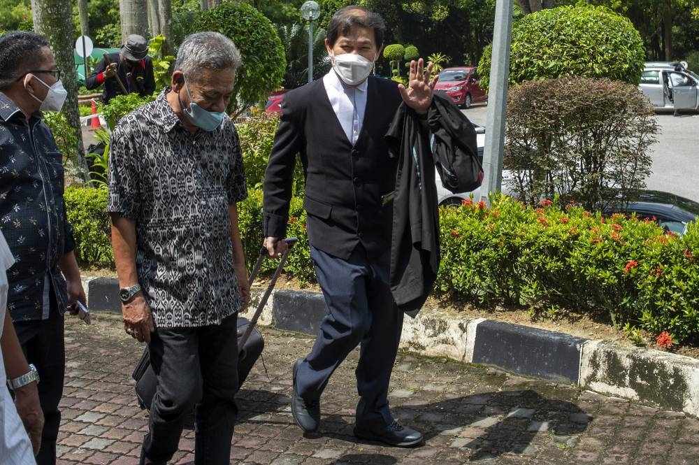 Defence: Key prosecution witnesses in Ahmad Zahid’s foreign visa trial ...