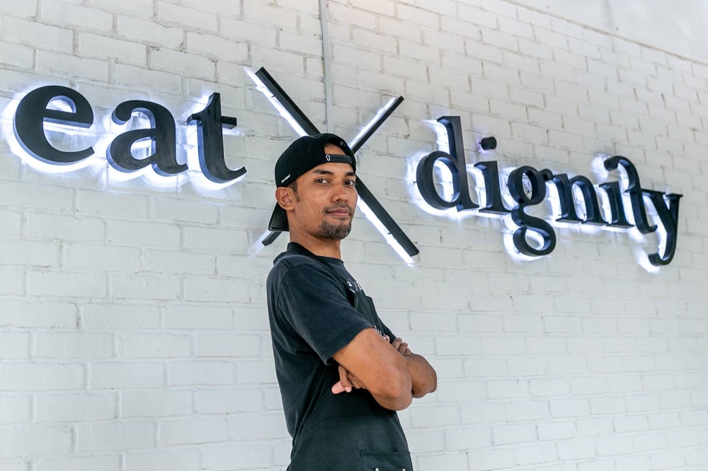 Homeless to head chef: Kedah-born Chef John now shares his cooking ...