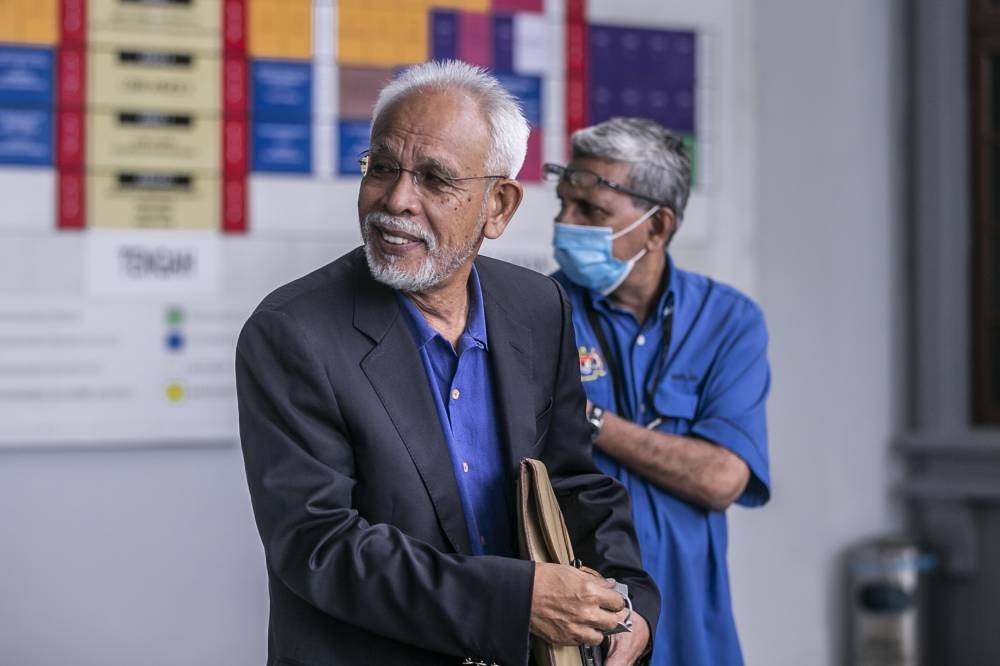 Shahrir Samad trial: Honda Civic was registered under former Felda head ...