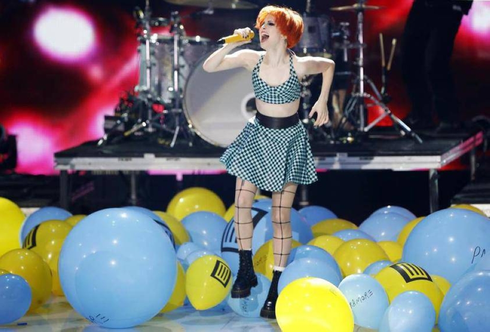 Paramore slams male concertgoer for abusing female crowd at US concert ...
