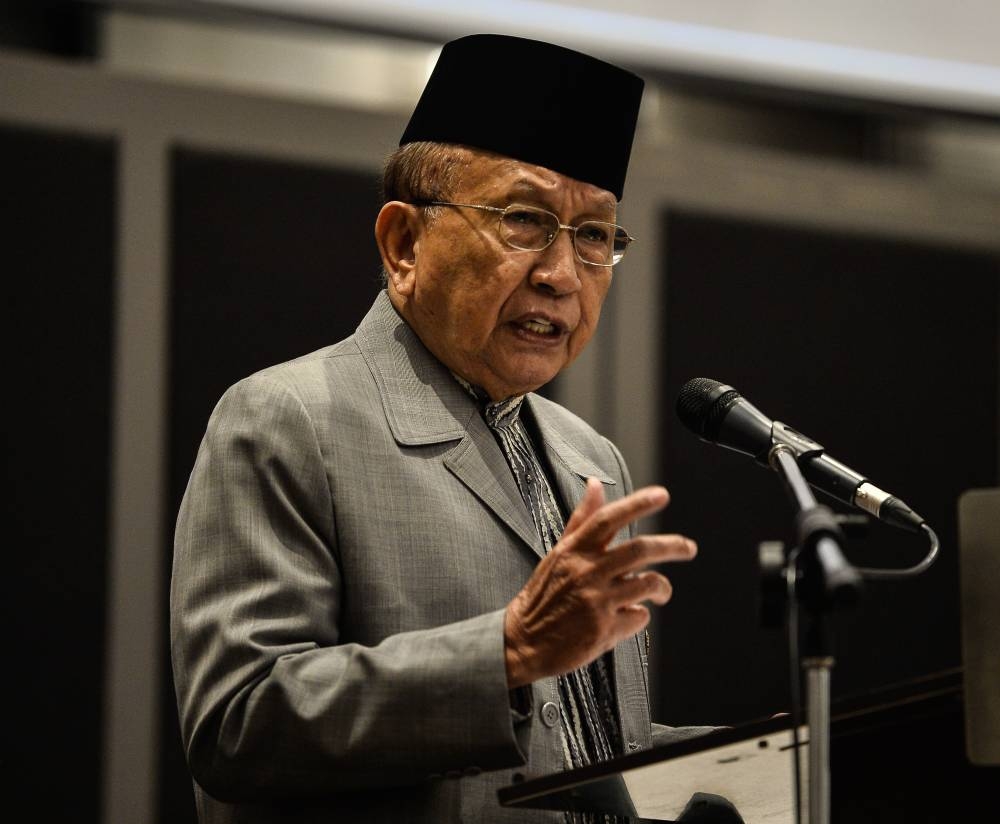 Rais Yatim: Claims MACC will be ‘bound’ by political directives if ...