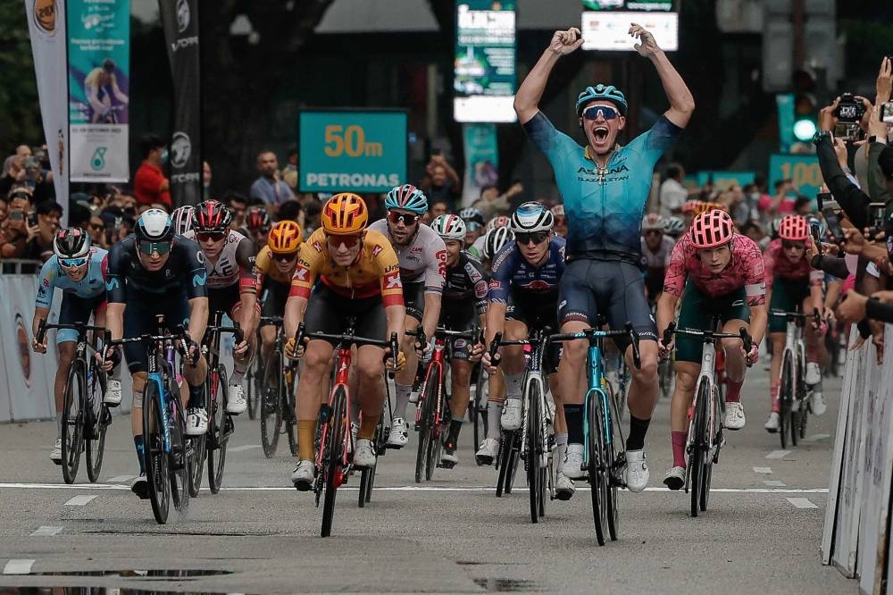Russian cyclist Gleb Syritsa storms to stage 1 win in LTdL 2022 | Malay ...