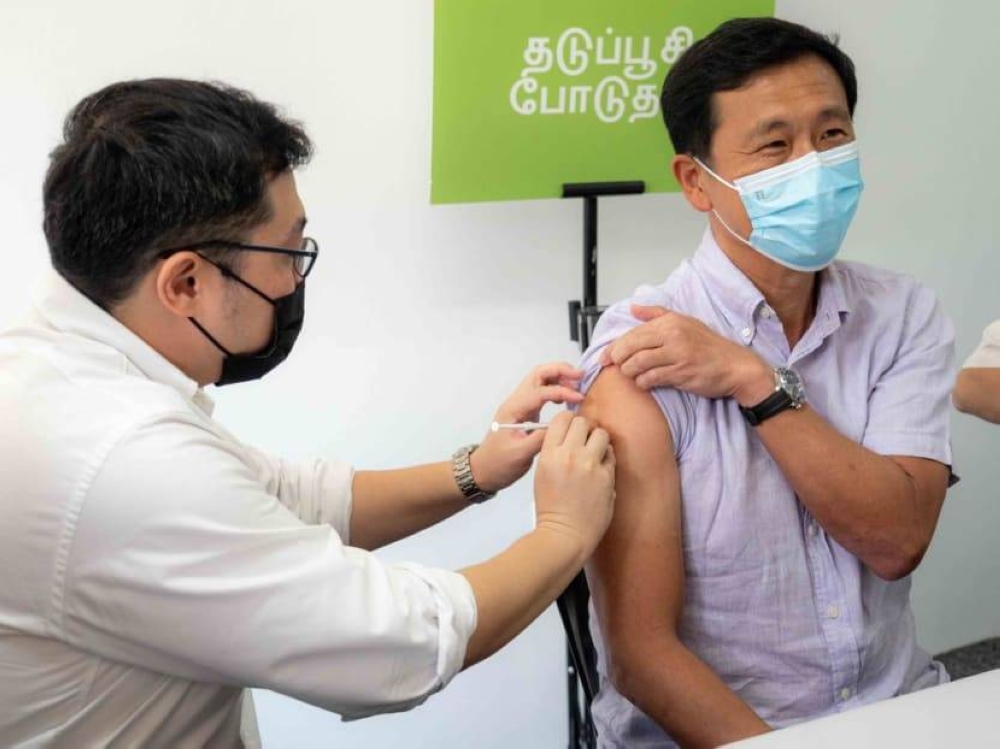 Singapore MoH brings forward rollout of Covid-19 bivalent vaccine amid ...