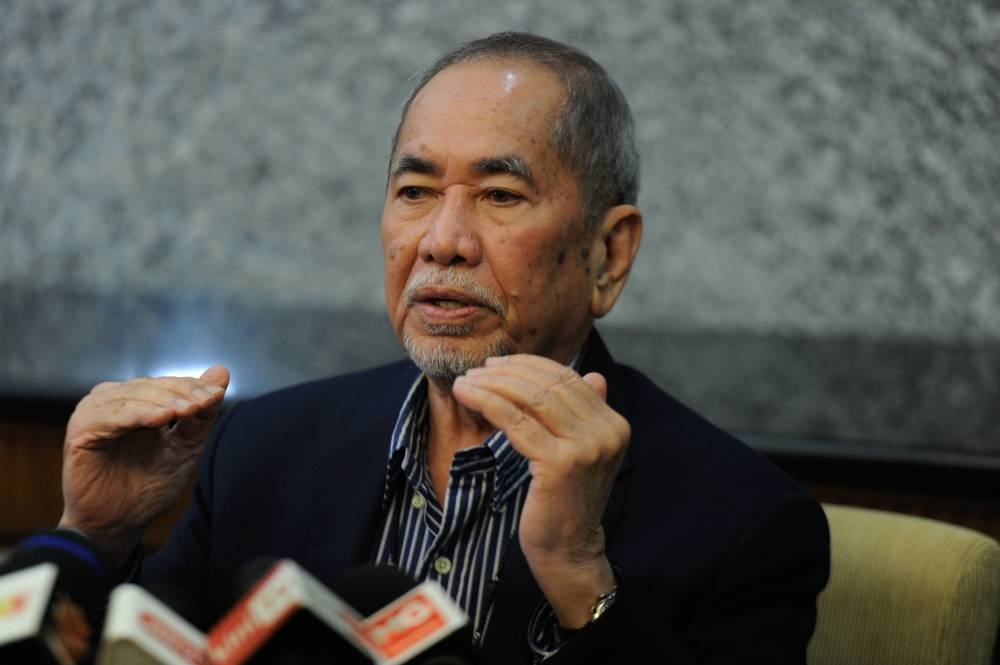 Wan Junaidi says gratitude for Sarawak premier doesn't mean he would ...