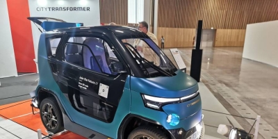 Meet the world’s slimmest car (VIDEO) | Malay Mail