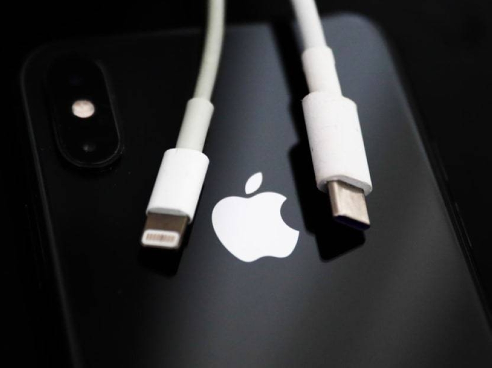 SingCert urges Apple iPhone, iPad users in Singapore to 'immediately ...