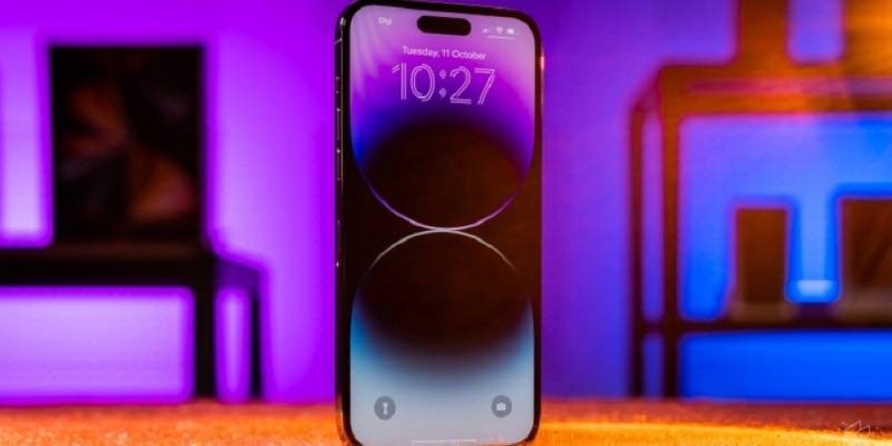 Tim Cook reveals why it’s harder to buy an iPhone 14 Pro | Malay Mail