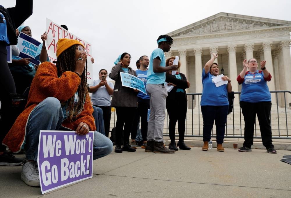 US Supreme Court starts arguments in Harvard and UNC race cases | Malay ...