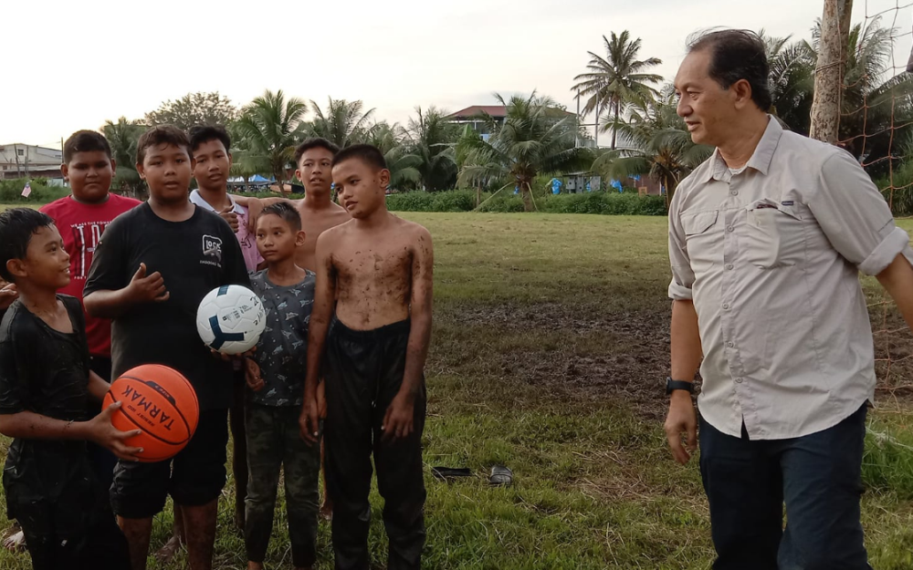 Pakatan names former state secretary Zainal Azman as Perak MB candidate ...