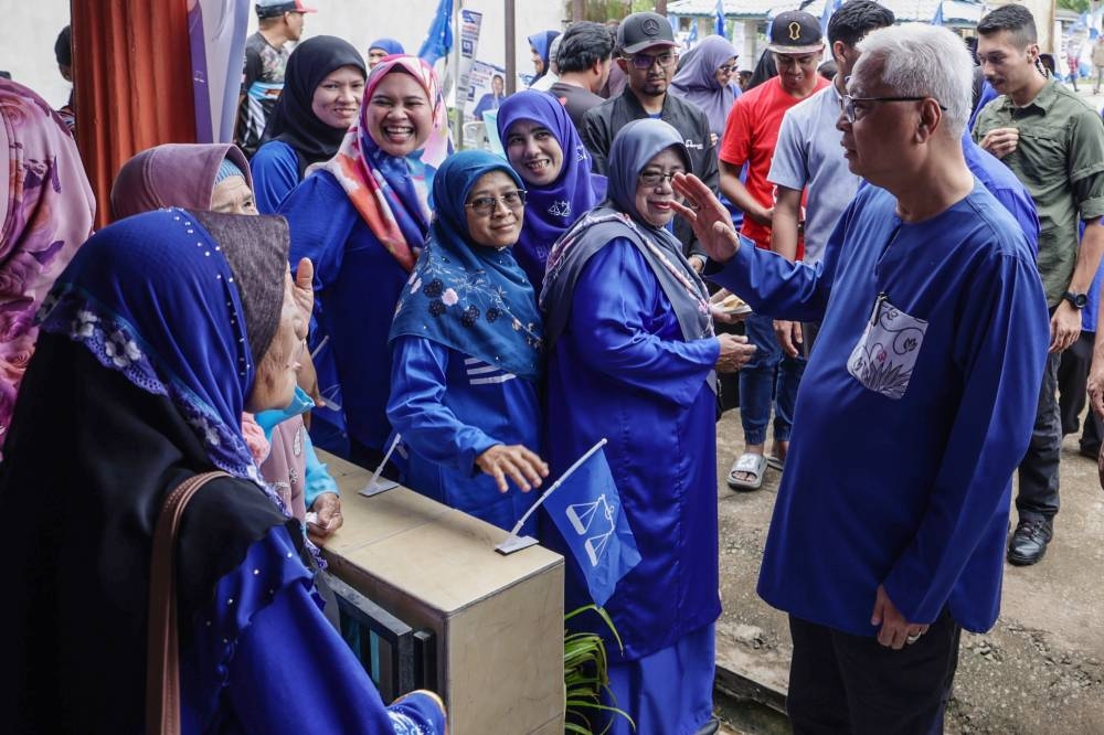 GE15: PM prays for safe return of Malaysians to hometowns for polling day | Malay Mail