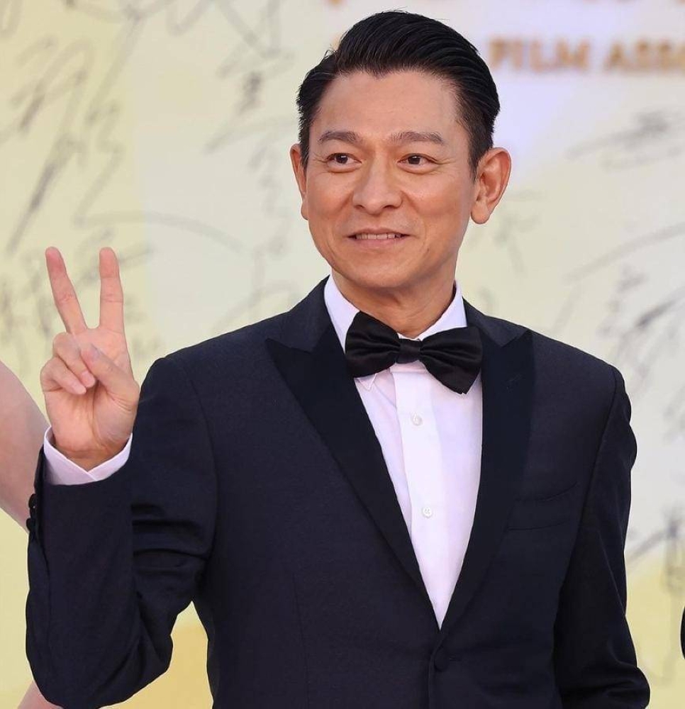 HK star Andy Lau takes public transport without security team tagging ...