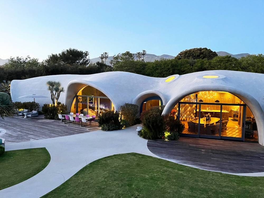 All about Binishells, the concrete bubble houses that are Hollywood’s ...