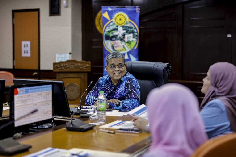 National Unity and Comms ministries to work on 3R issues, says minister | Malay Mail