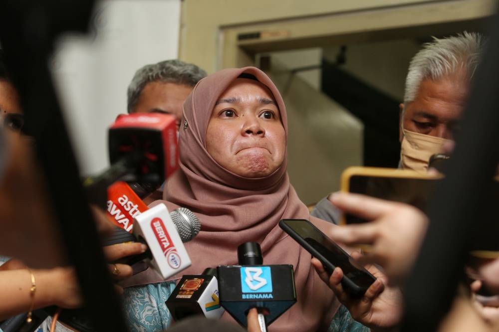 Education Minister Fadhlina Sidek confirms teachers, students involved ...