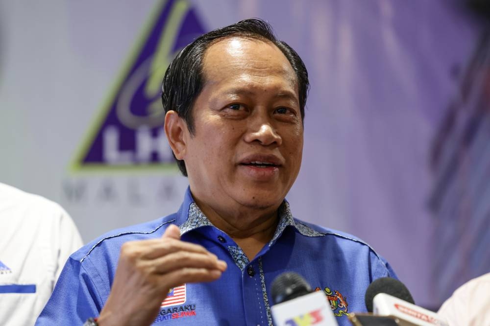 Ahmad Maslan: IRB, Customs asked to find ‘creative’ ways to tax black ...