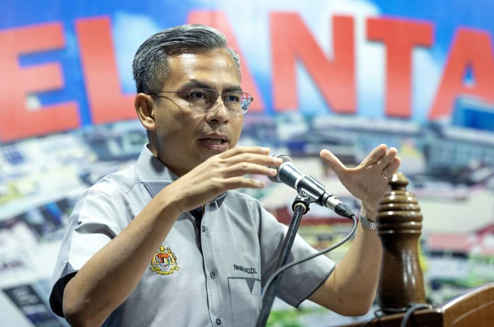 Fahmi: Policy on 5G implementation to be tabled before Cabinet by Q1 ...