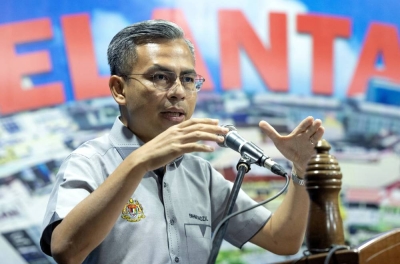 Fahmi: Policy on 5G implementation to be tabled before Cabinet by Q1 ...