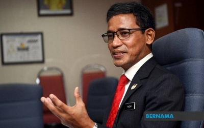 Ex-state secretary Razali leads Negri Sembilan state awards, medals ...