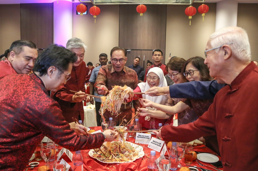 Chinese businesses in Malaysia want ‘less politicking’ in 2023, focus ...