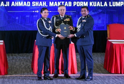 IGP says no such term as ‘my man’ in PDRM, tells force not to play ...