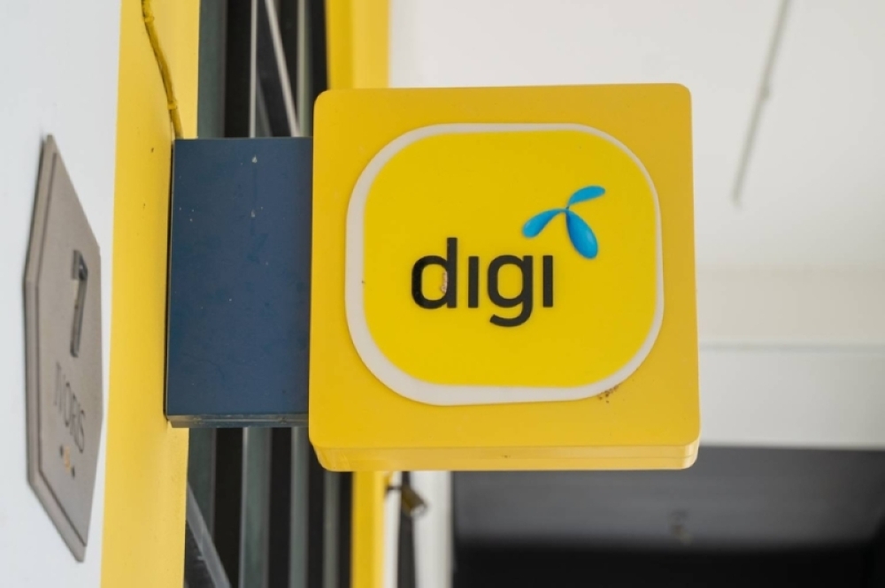 Digi share price mostly down after posting lower net profit for FY2022 ...