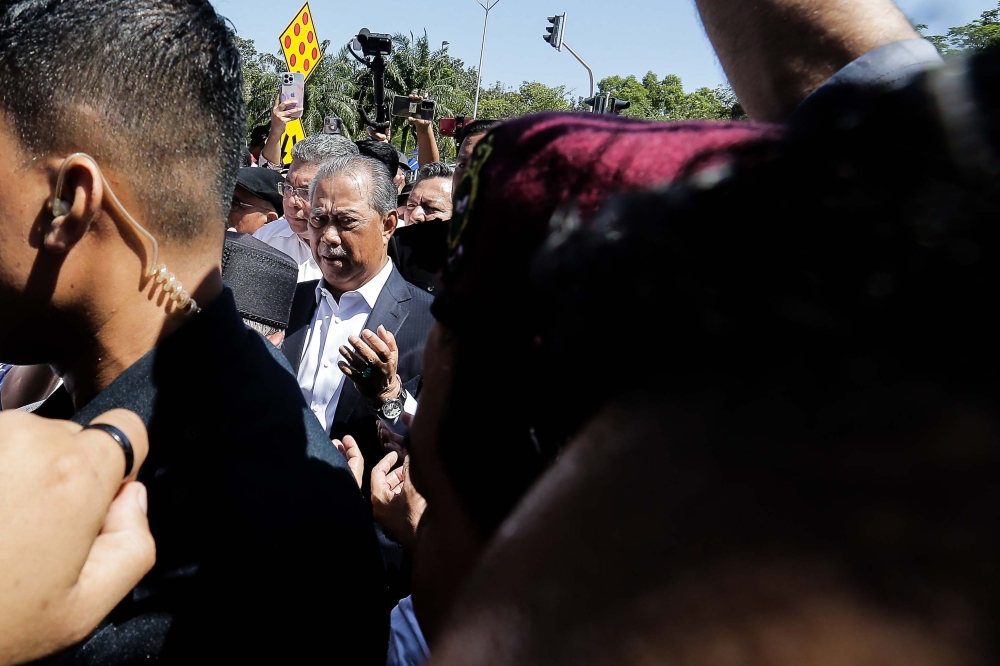 Muhyiddin to meet supporters in Gombak after MACC interview this evening | Malay Mail