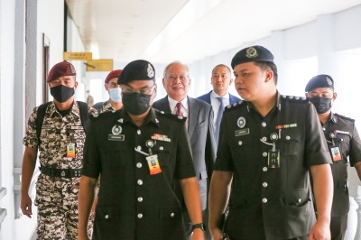 Prosecution files appeal against Najib, Arul Kanda acquittals in 1MDB ...