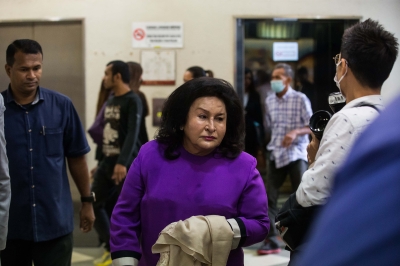 Rosmah withdraws appeal to recuse judge from hearing her case | Malay Mail