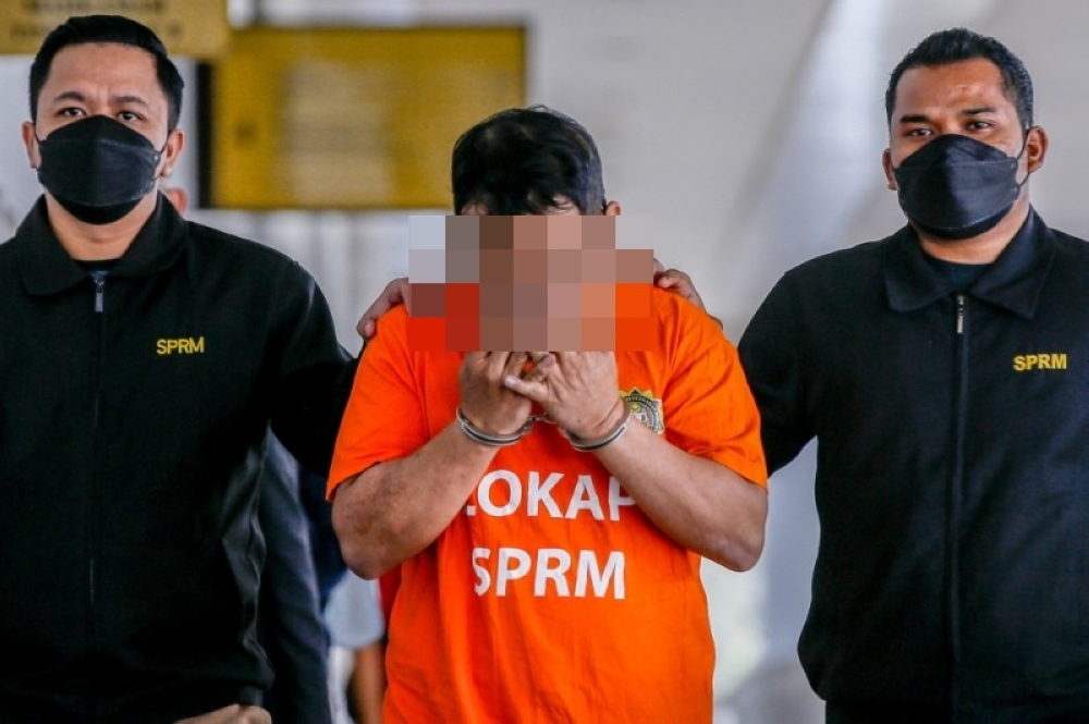 ‘Datuk Roy’ remanded for three days over Jana Wibawa case | Malay Mail