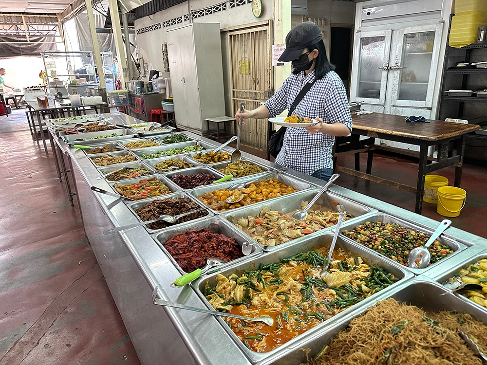 Take a break from meat at KL's Dharma Realm Guan Yin Sagely Monastery ...