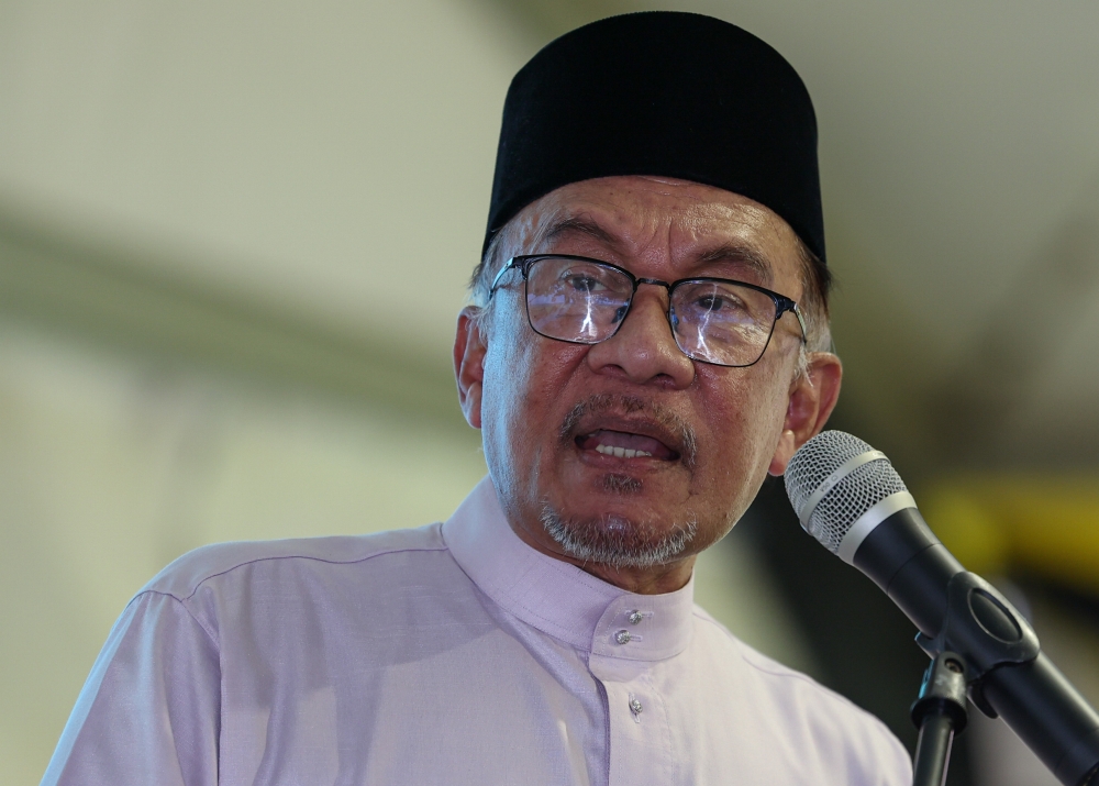 PM Anwar: Initial report on Border Economy programme shows positive results | Malay Mail