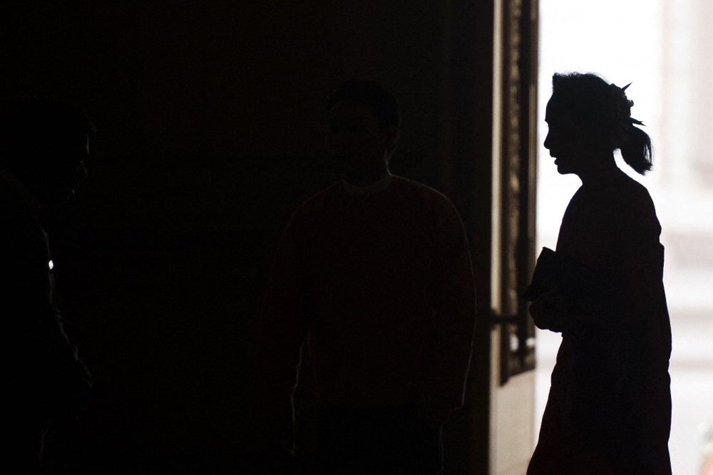 Myanmar Supreme Court to hear appeal of jailed former leader Suu Kyi ...