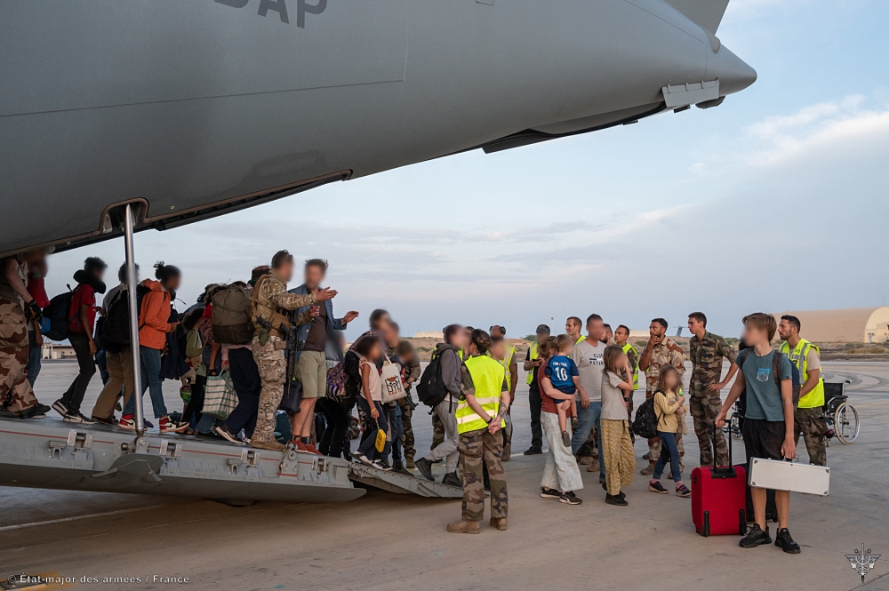 Foreign states rush high-risk Sudan evacuation, some foreign citizens ...