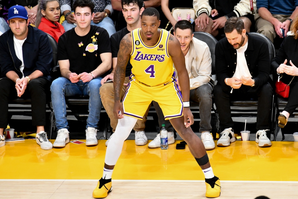 Unheralded Lonnie Walker sparks Lakers rally as Warriors wobble | Malay ...