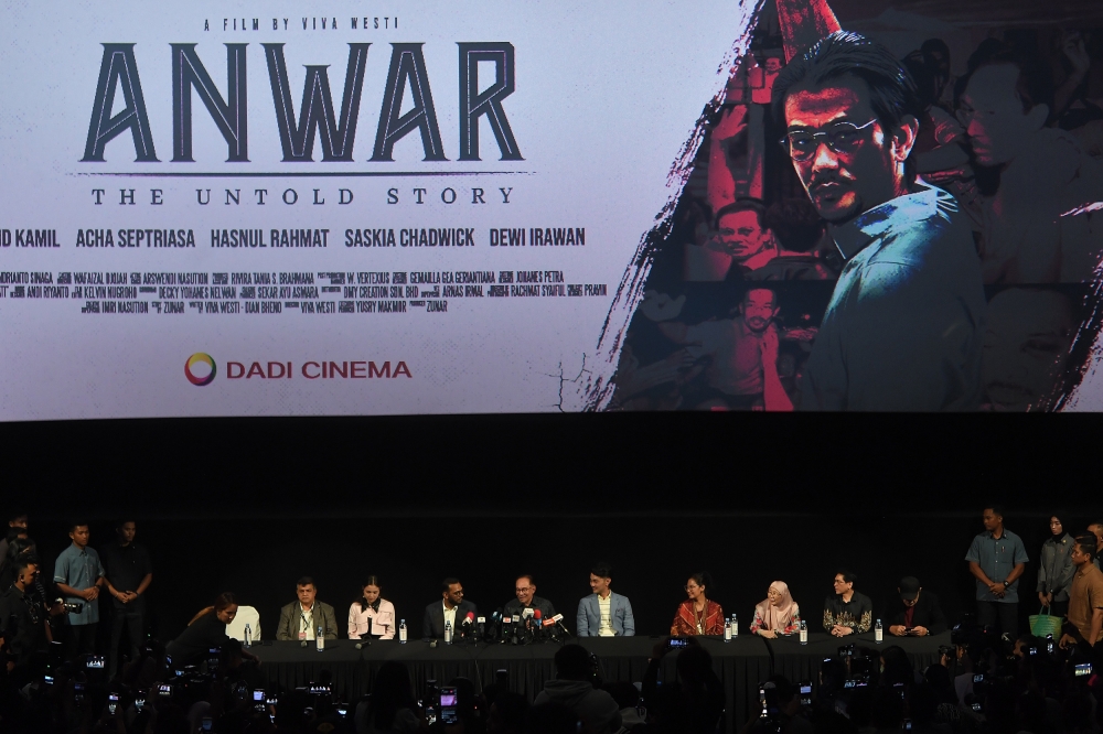 Script for 'Anwar: The Untold Story' didn’t need cops' approval, says ...