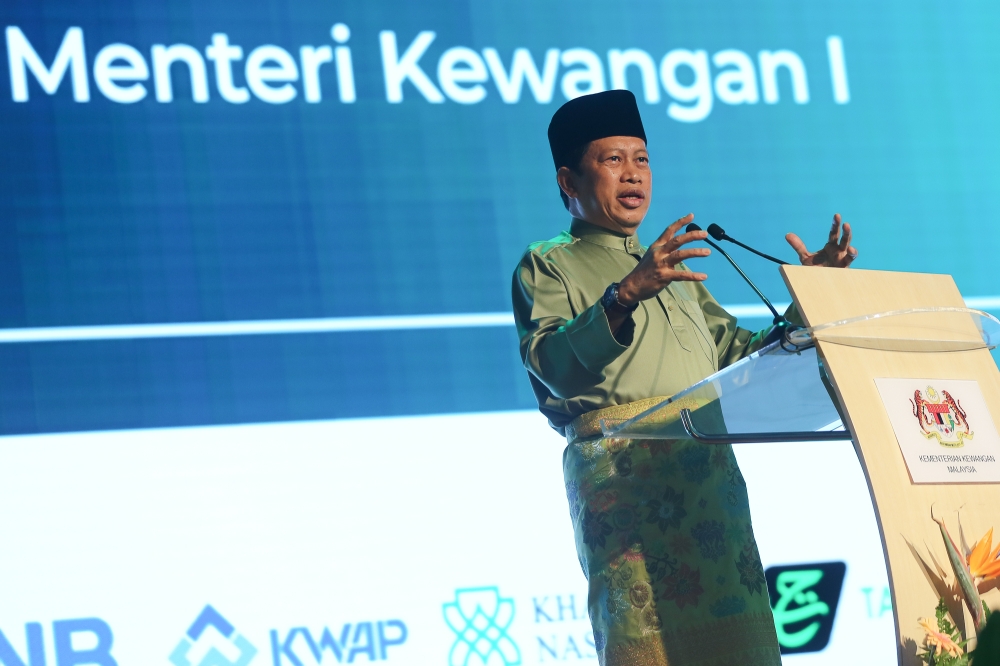Ahmad Maslan: Govt hopes pressure on ringgit will reduce after US debt ceiling issue is resolved ...