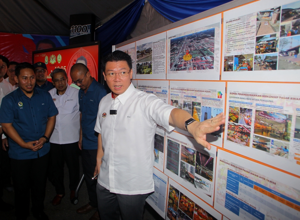 Local govt minister: More than 50 year-old markets to be given priority ...