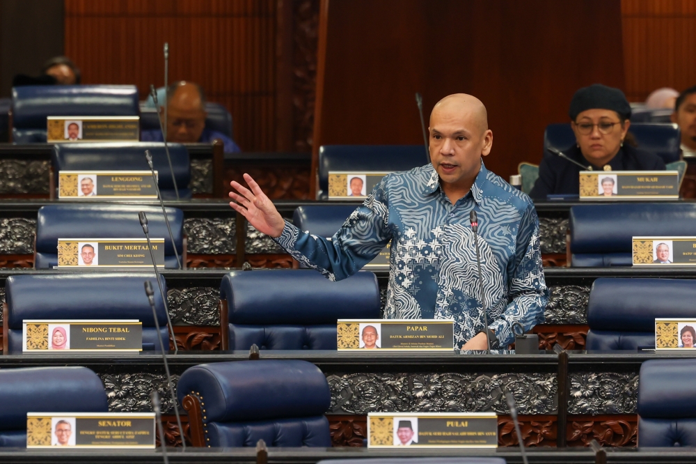 No civil service staff, contract workers laid off after change in ...
