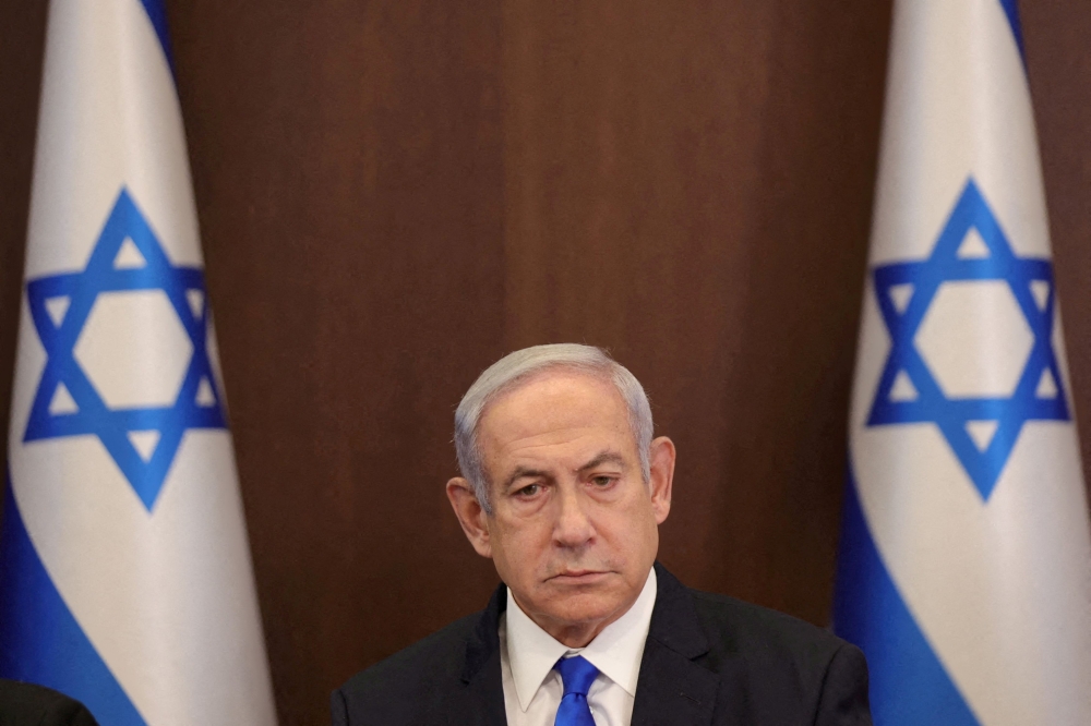 Netanyahu due to be discharged from hospital on Sunday, office says ...