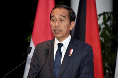 Indonesia President Names New Communications Minister After Graft
