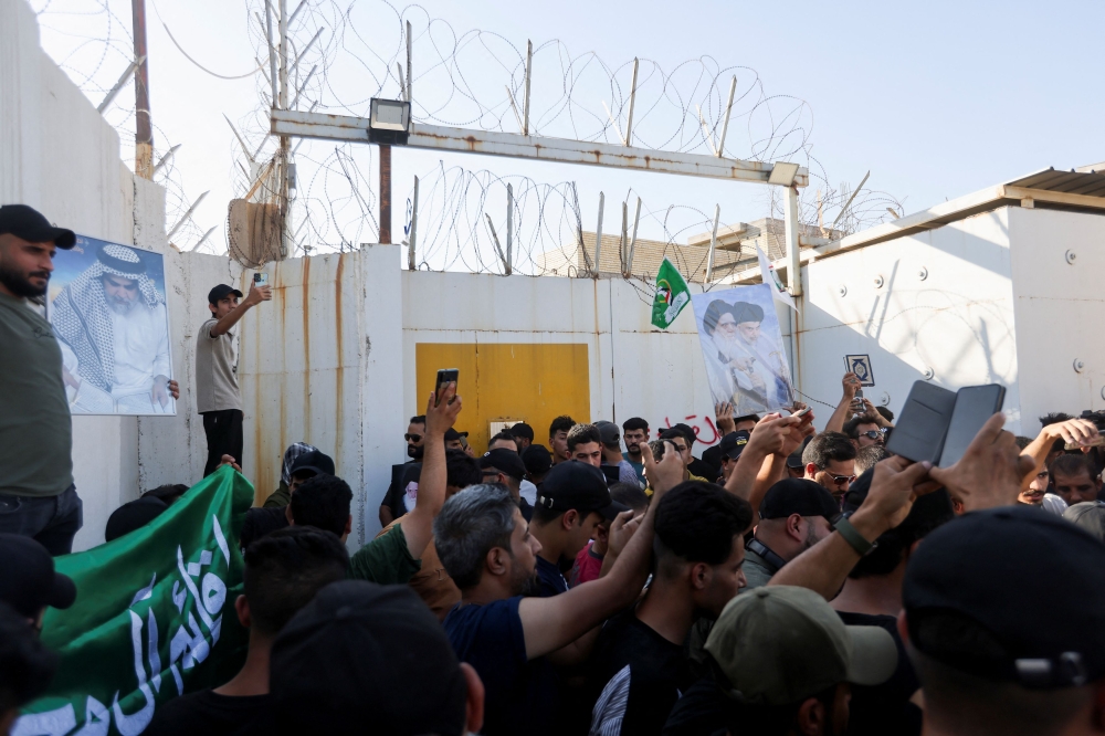 Iraq assures foreign diplomatic missions of their security, vows no ...