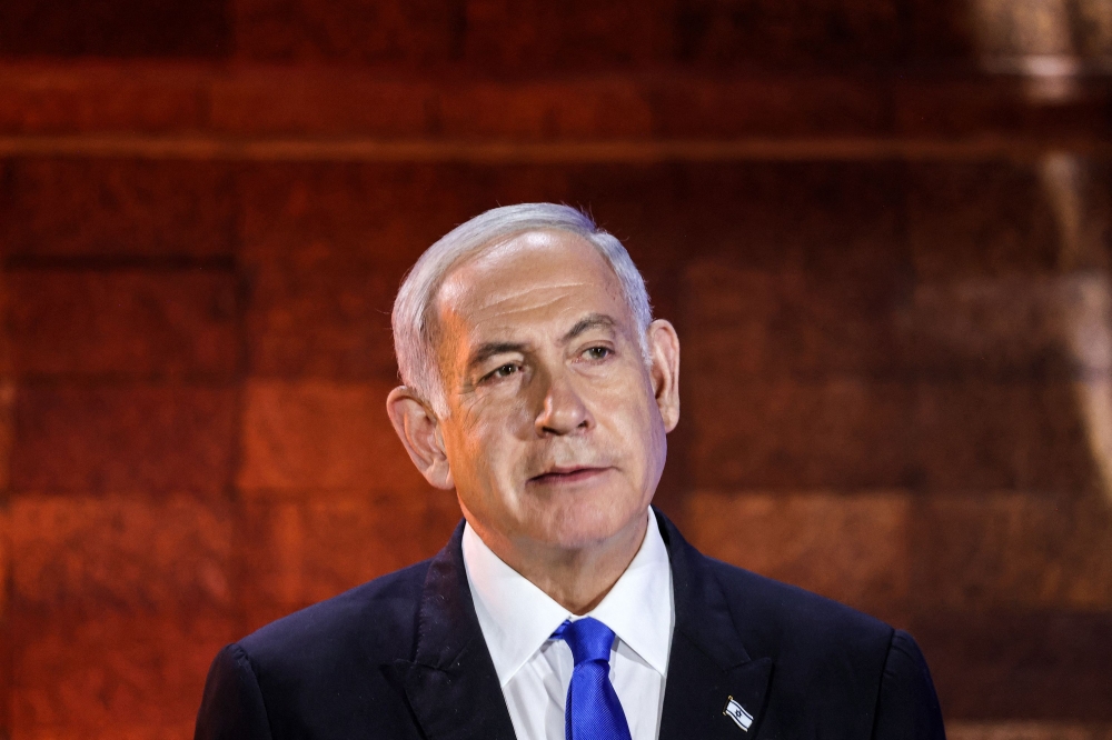 Israel PM Netanyahu recovering in hospital after getting pacemaker ...