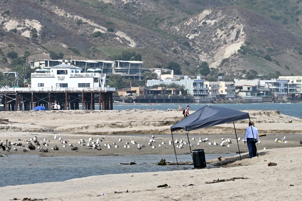 Body in barrel found on Malibu beach, says police | Malay Mail